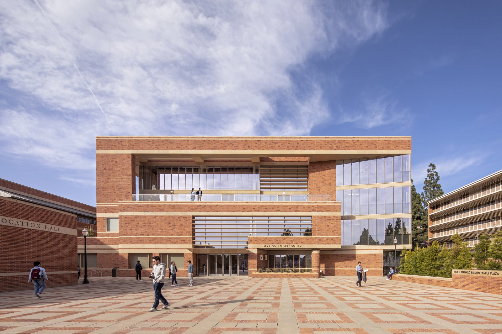 Marion Anderson Hall, UCLA Anderson School of Management | Pei Cobb ...