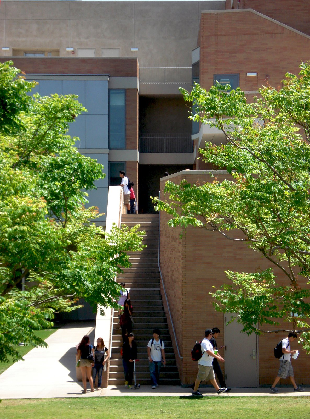 CHASS Instruction and Research Facility, UC Riverside | Pei Cobb Freed ...