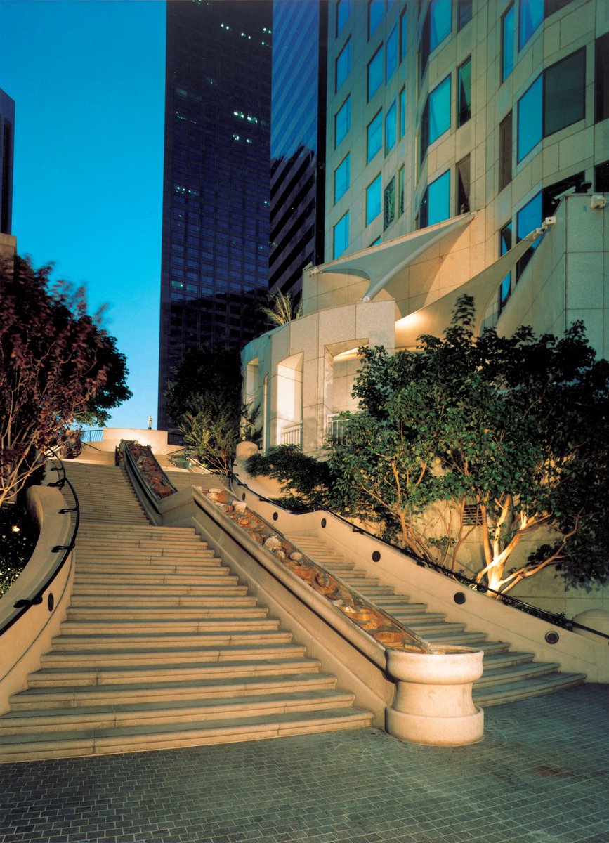 U.S. Bank Tower (formerly Library Tower) | Pei Cobb Freed & Partners